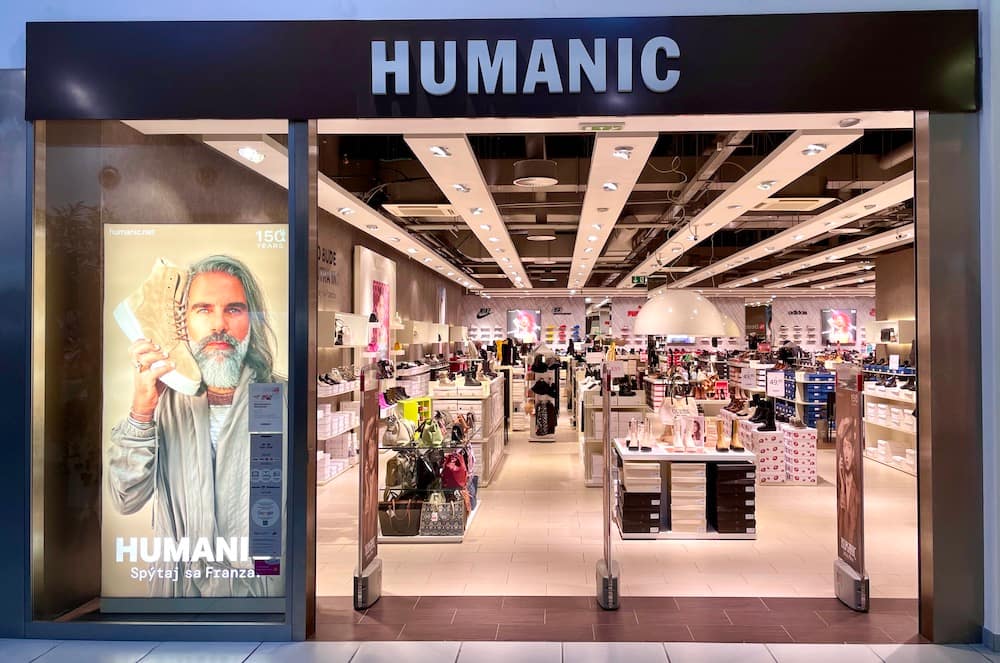 HUMANIC - Obchodné centrum Laugaricio